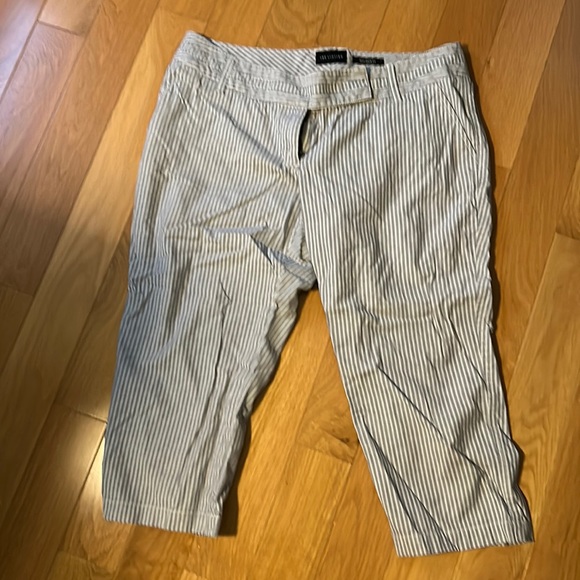 The Limited | Pants & Jumpsuits | The Limited Sexy Drew Fit Capri Pants ...